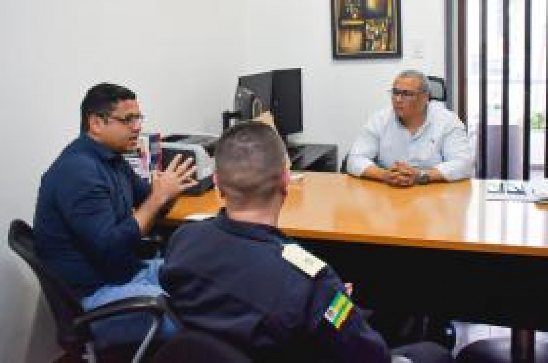Prefeitura Articula Ações Para Fortalecer Segurança Nas Escolas
